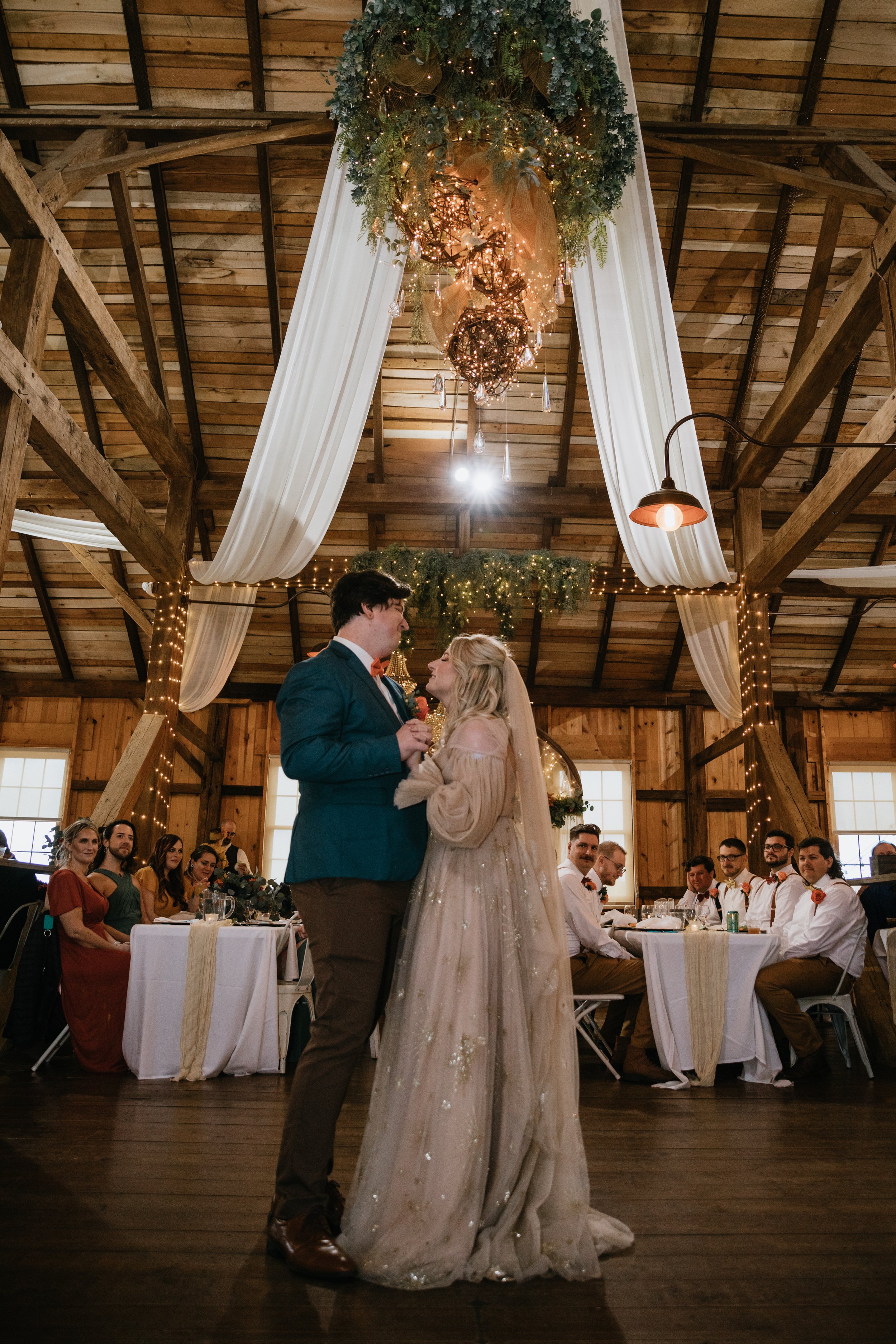 Affordable Wedding Venues In Northeast Ohio | Peacock Ridge