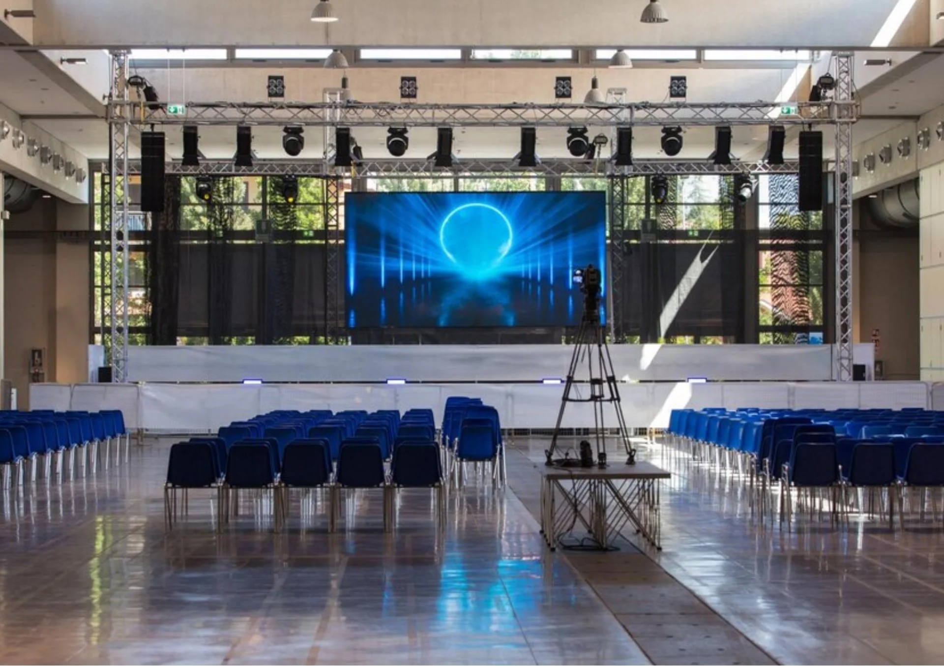 Engagement Boost: Designing Interactive & Customisable Event Spaces