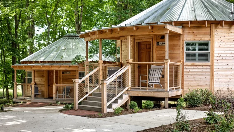 Luxury Yurt in Virginia — Nicewonder Farm & Vineyards