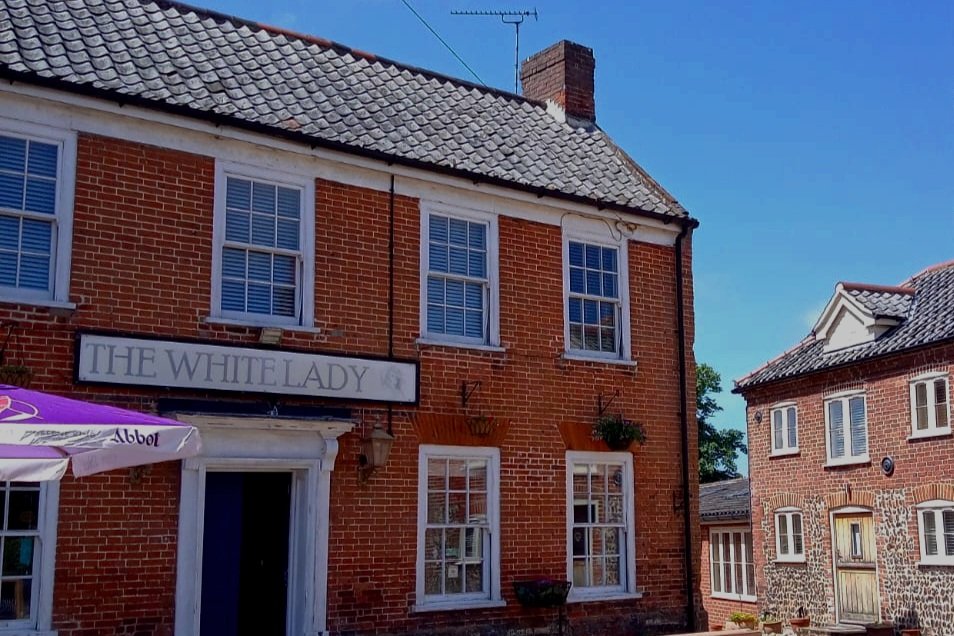 THE WHITE LADY WORSTEAD