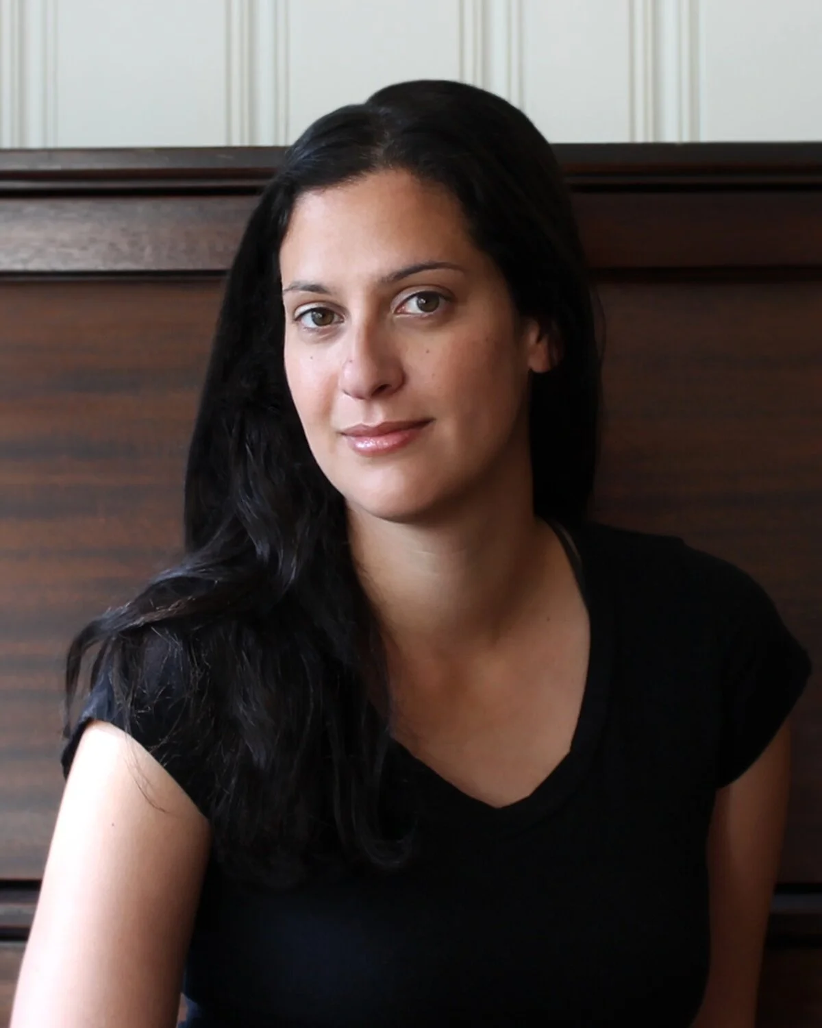 About — Elle Kennedy