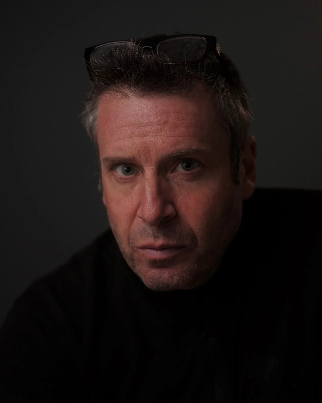 Ron Eliovitz Photography - Calgary Glass Photographer - Portrait ...