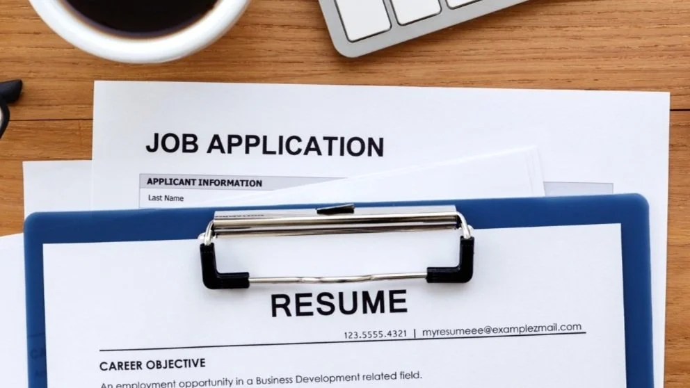 How To: Find a Job While Being Employed — Roessel Joy