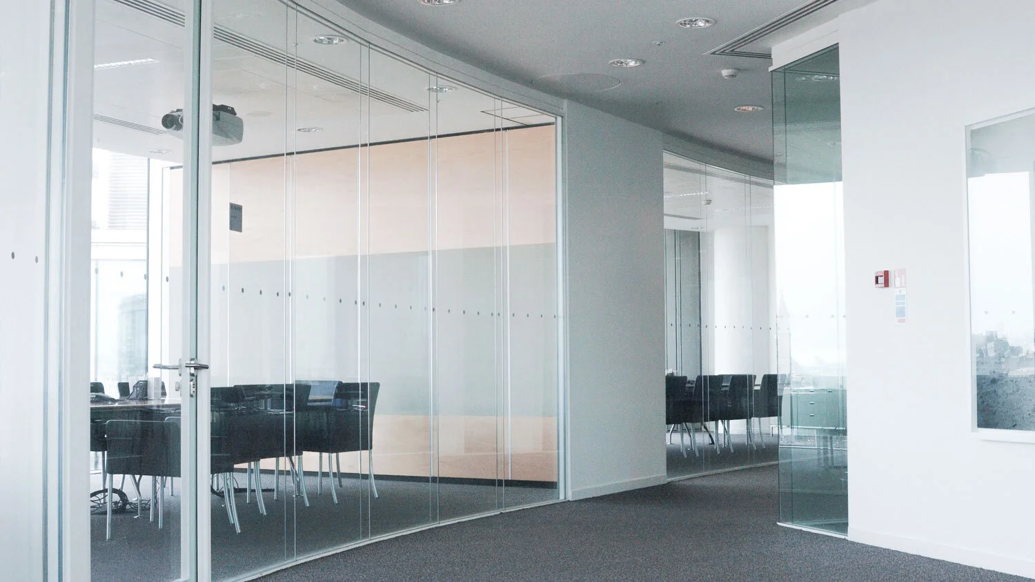 Speculo Glass Interiors - Glass Partitioning Specialists Across The UK.