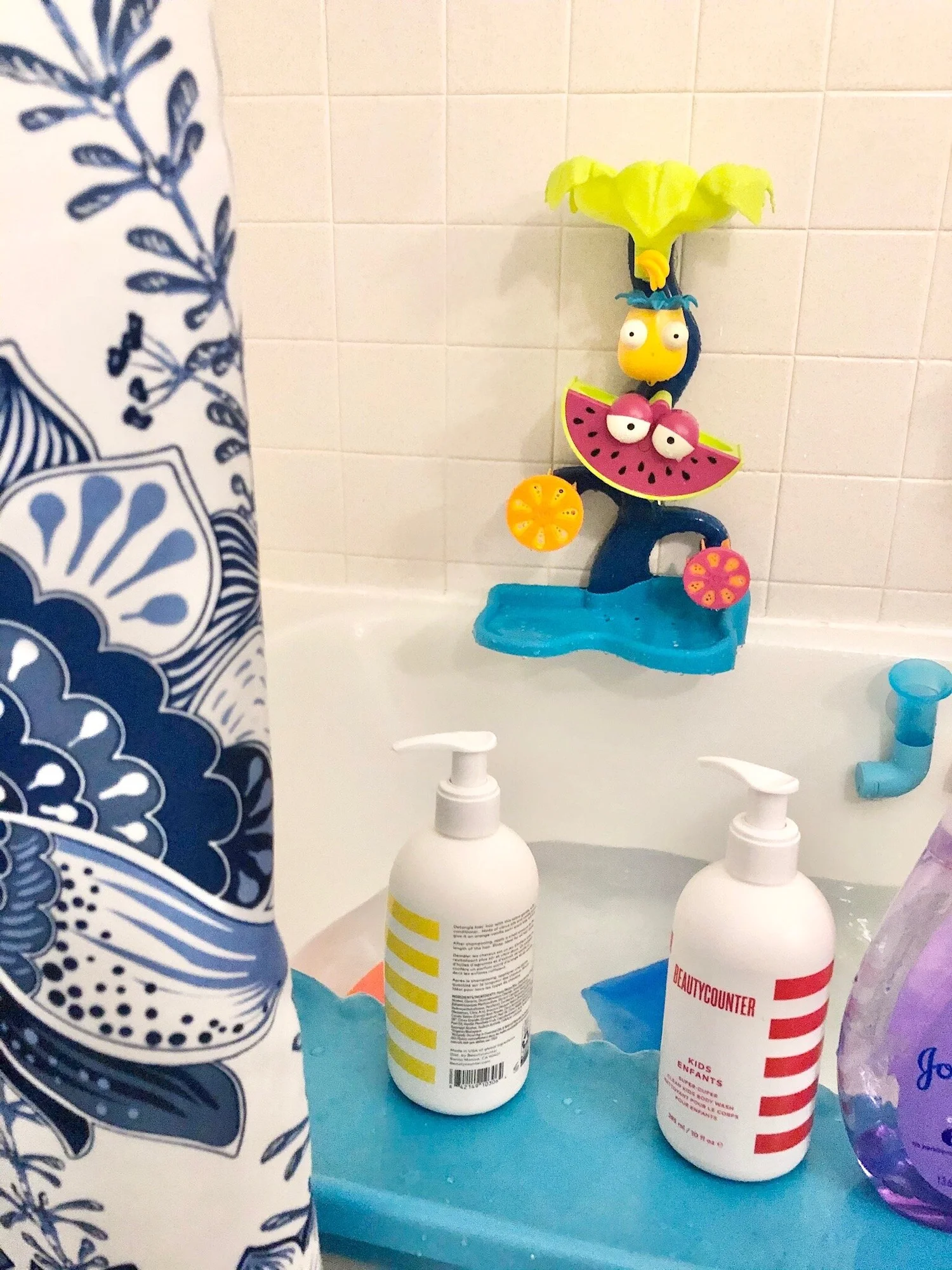 How to Make Bathtime Fun — Sequins & Lipstick