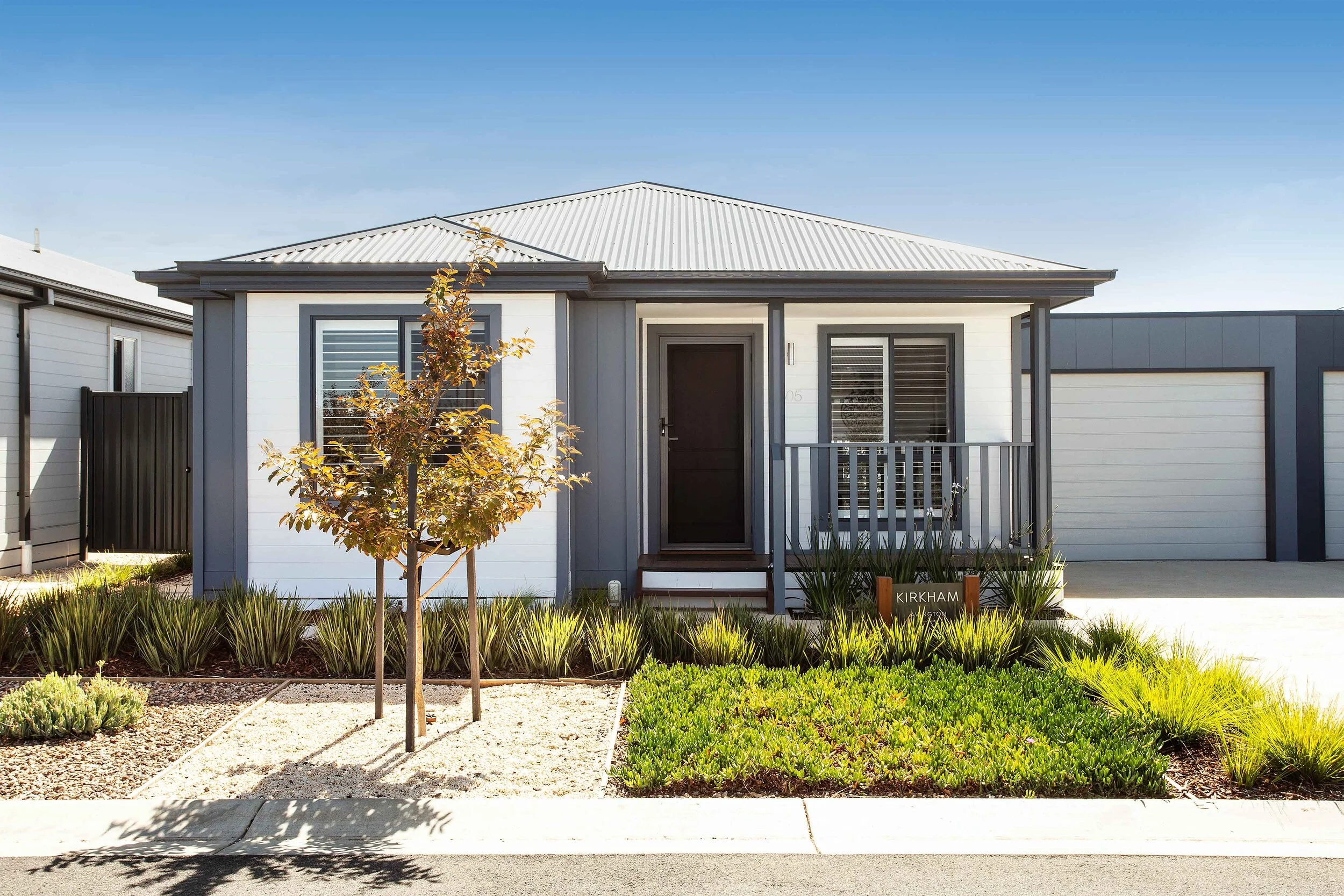 Hallmarc | Avington Point Cook