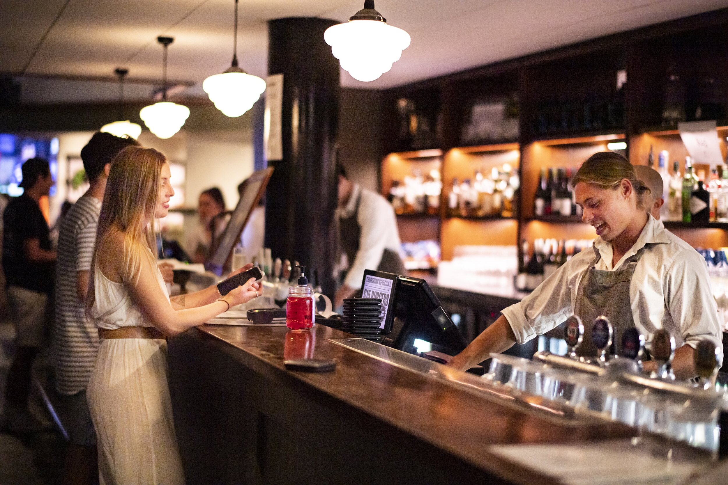 Greengate Hotel - Restaurant & Pub | North Shore | Sports & Entertainment