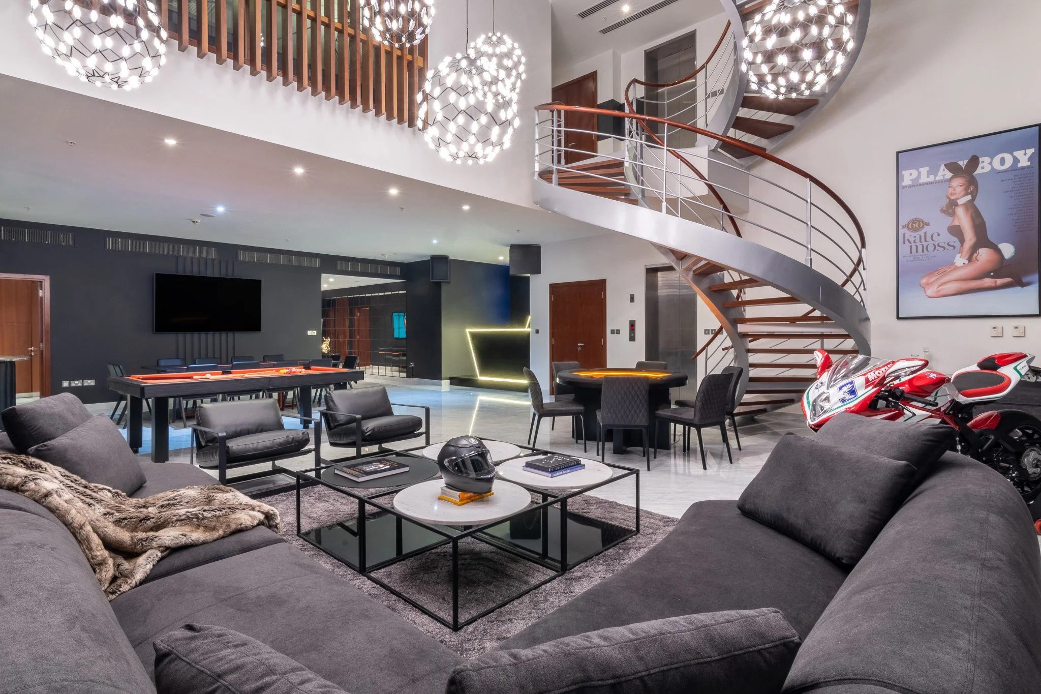 High End Interior Designer Dubai — LIVE LARGE