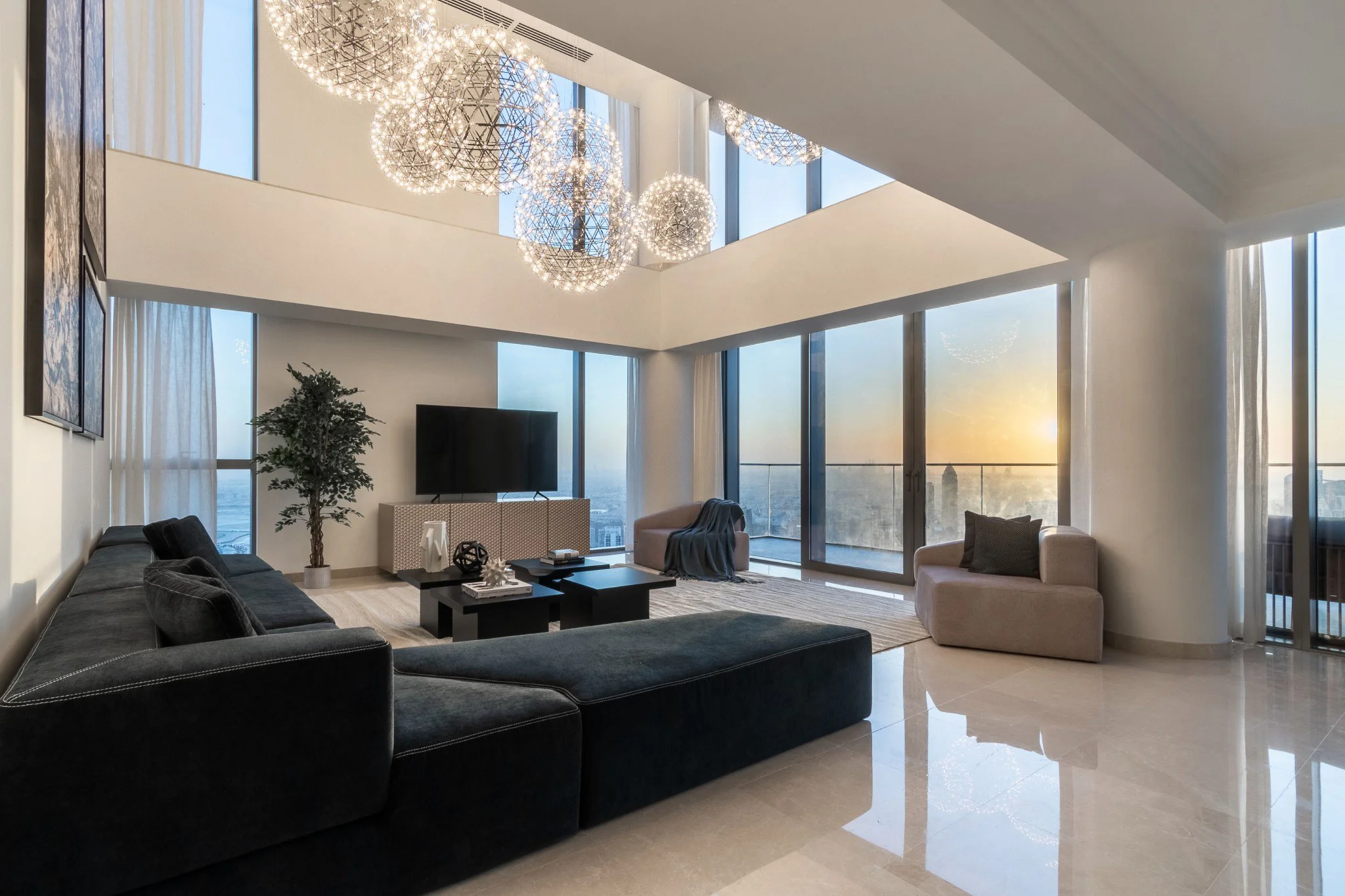 High End Interior Designer Dubai — LIVE LARGE