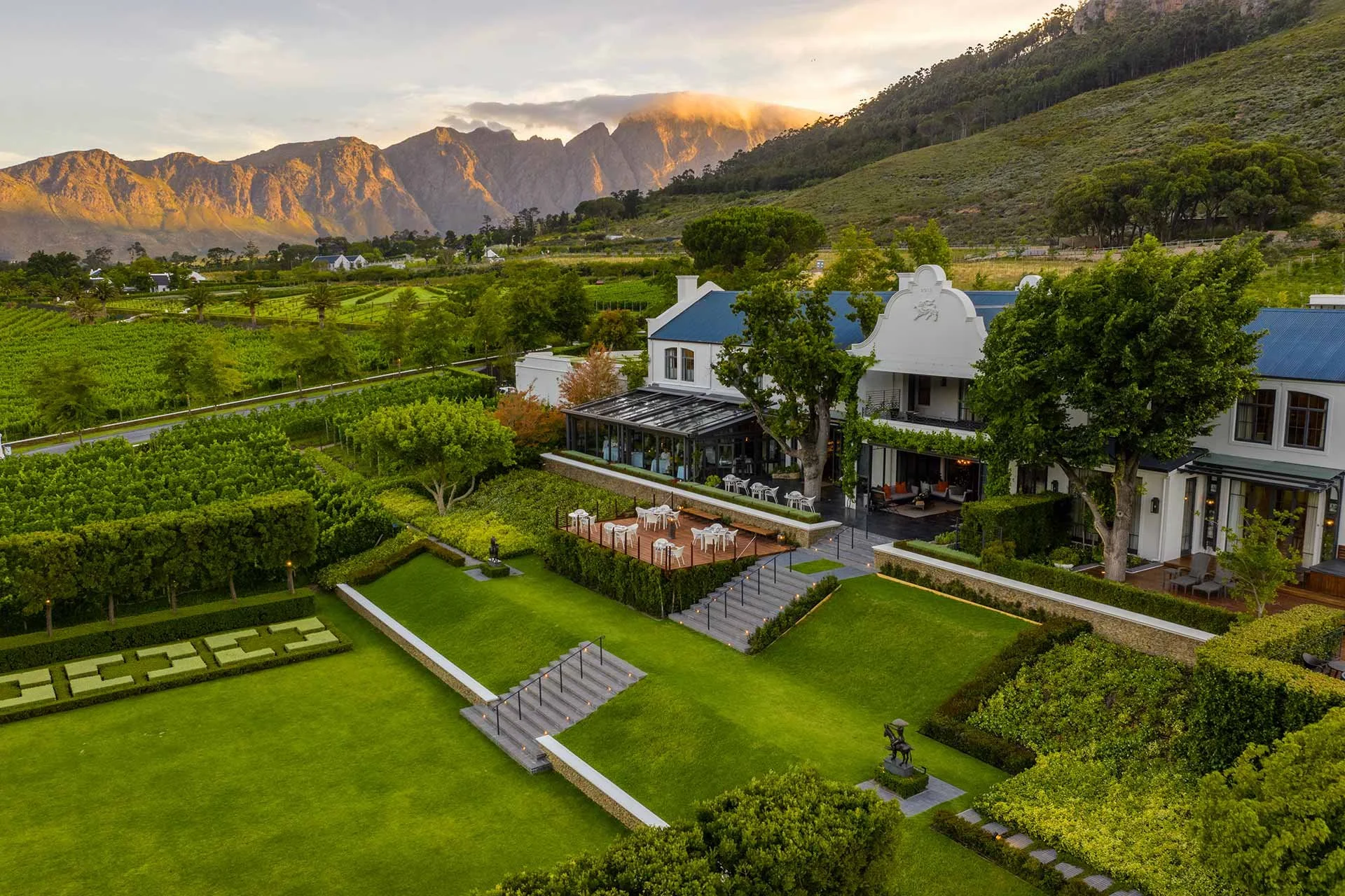 Wanderlust Of The Cape Winelands — inVOYAGE