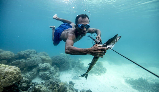 Sea Nomads No More: The Sama-Bajau and the Climate Crisis — Journal of ...