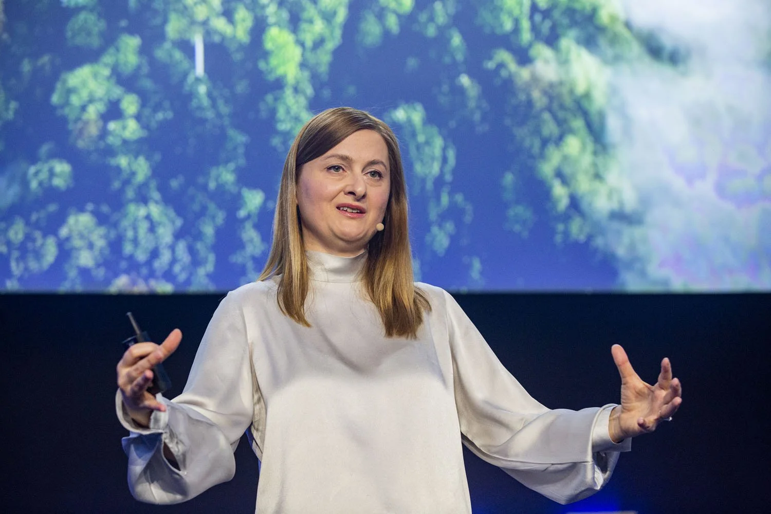 Frontiers Forum | Science event