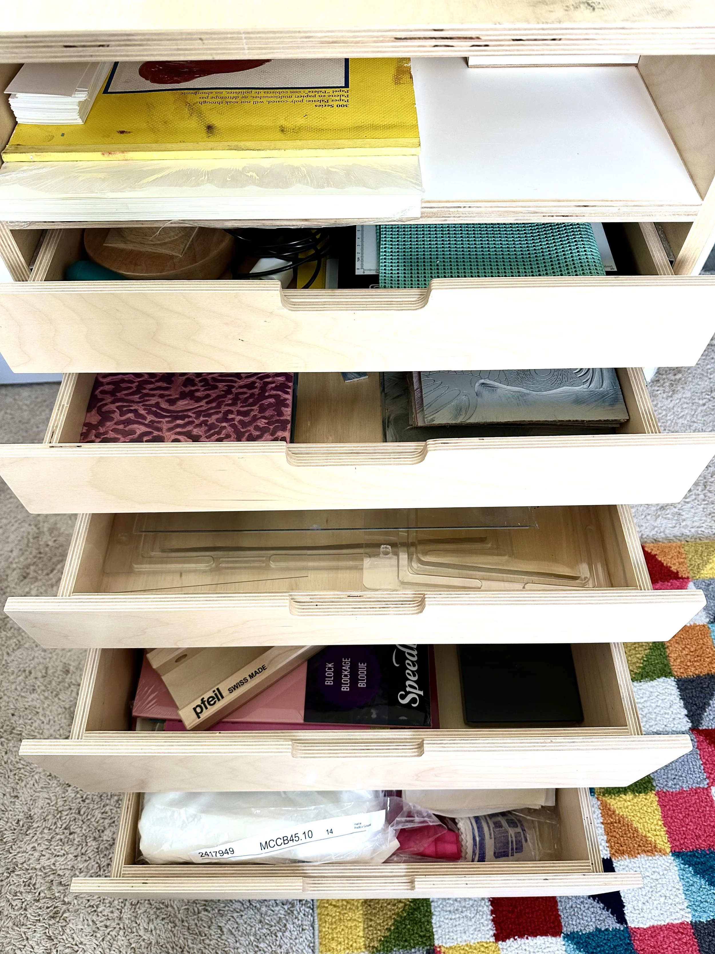 How to organize an art studio at home — Moku Art Studio