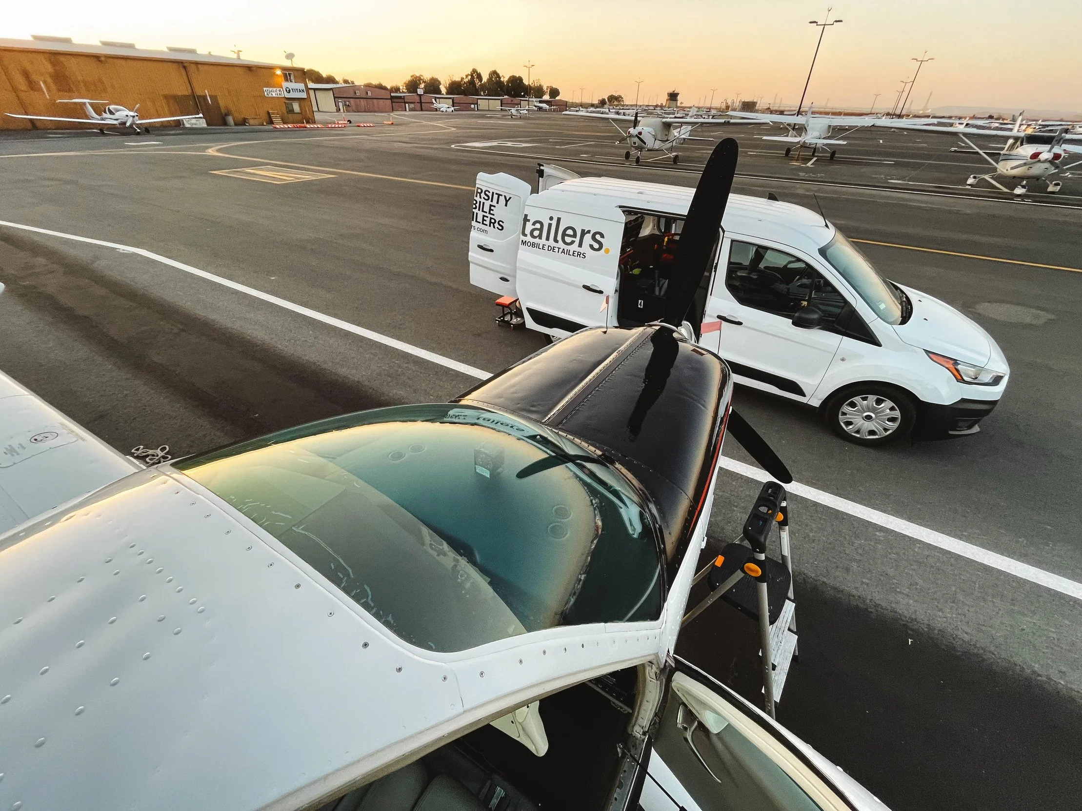 Sacramento Aircraft Detailing | University Mobile Detailers