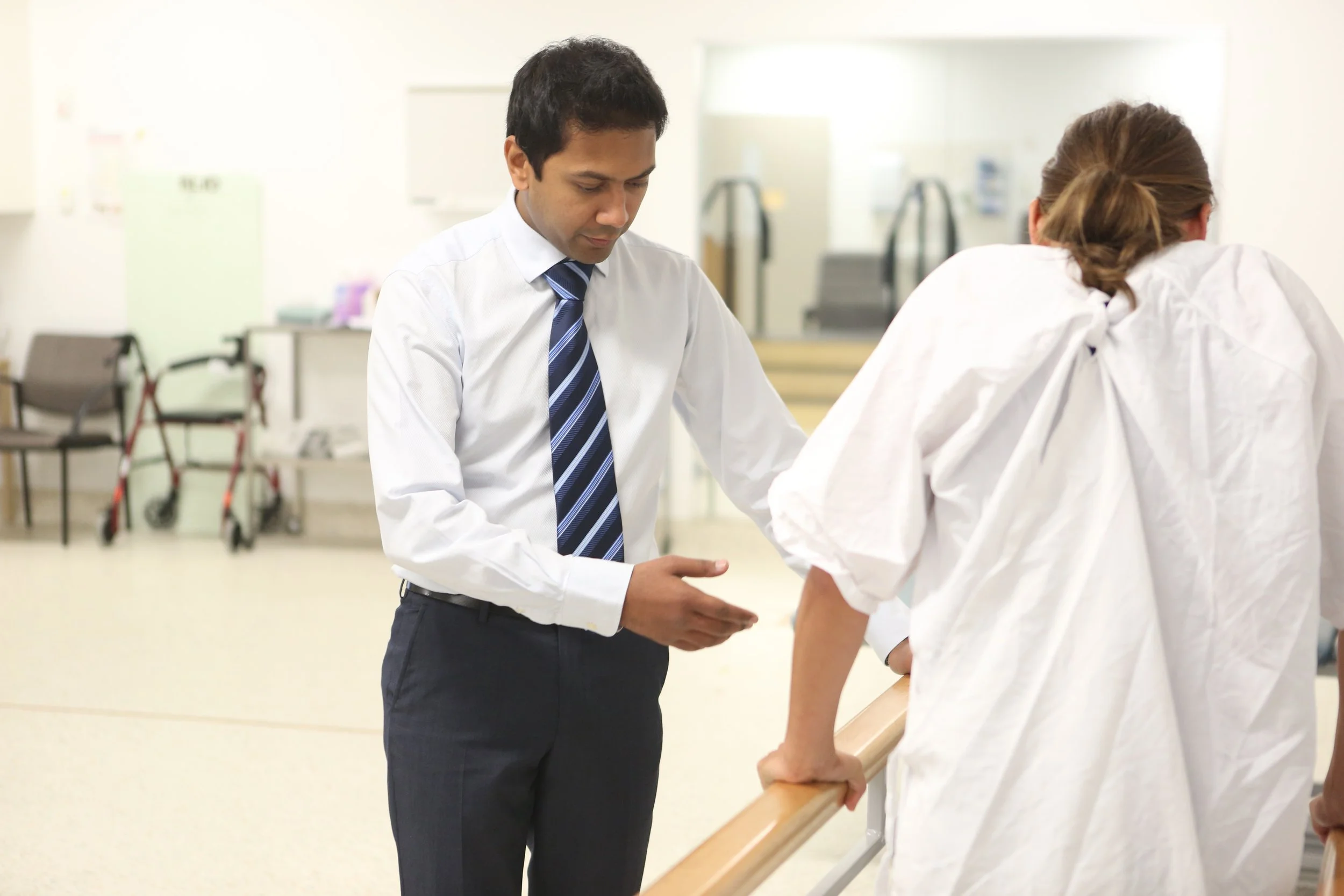 Dr Rajat Mittal - Specialist Orthopaedic Surgeon