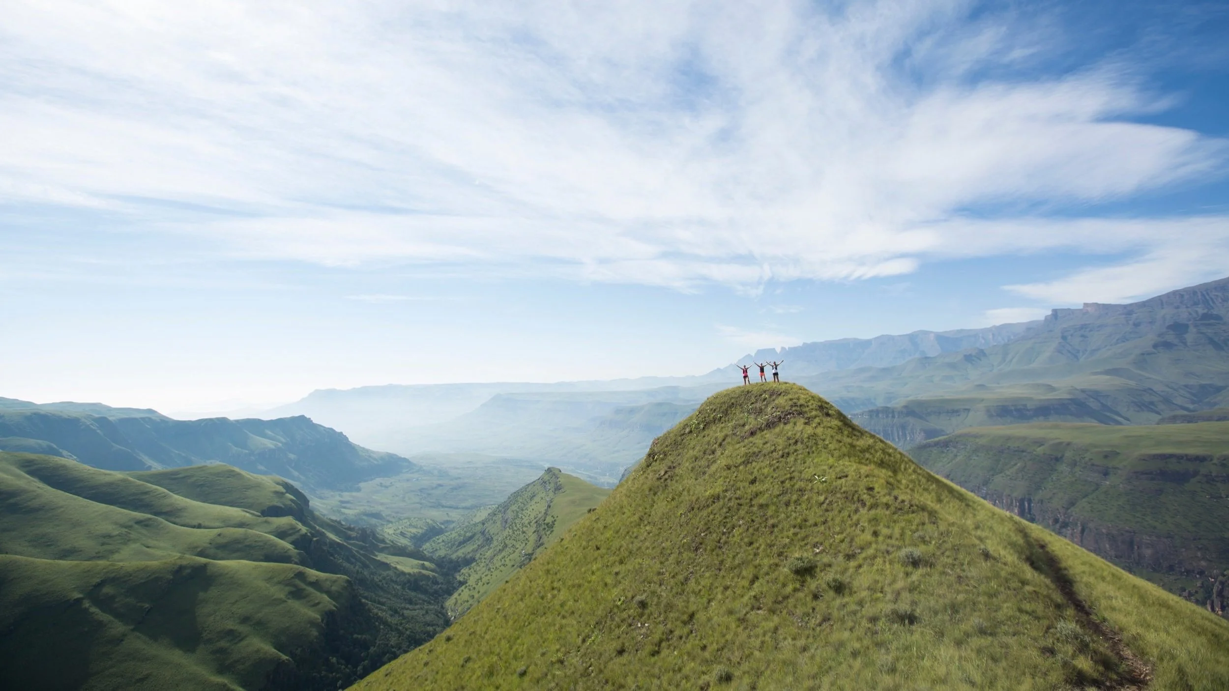 A Guide To The Drakensberg Mountains Of South Africa – RHXRZI