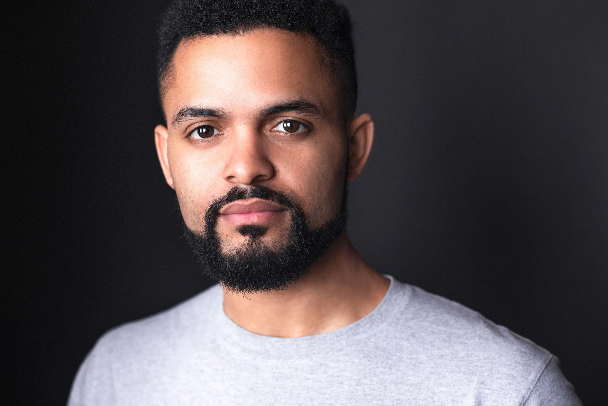 Headshot Photographer | Todd Estrin NYC Headshots and Portraits