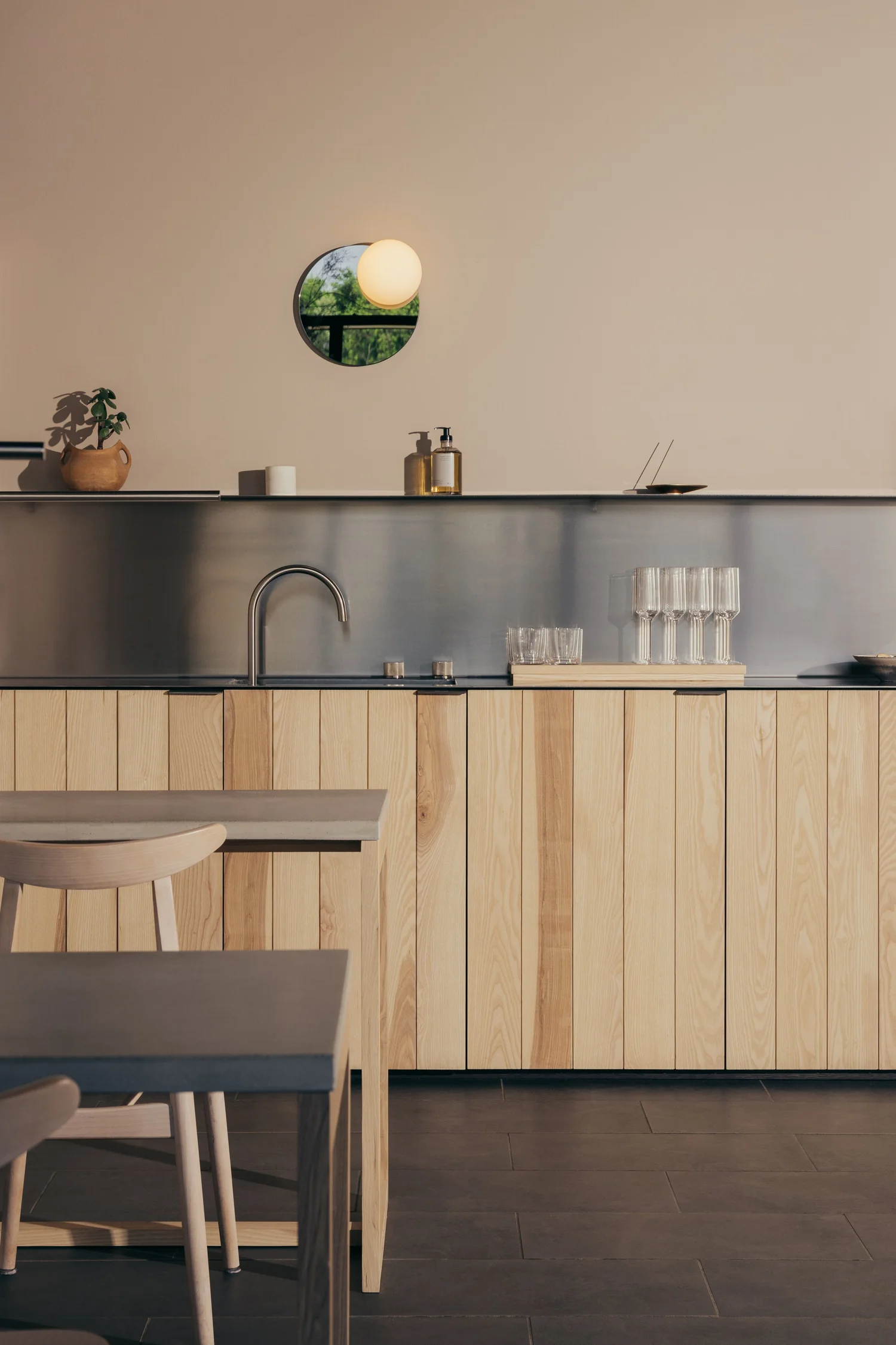 buff. | design-led manicure studio, edinburgh