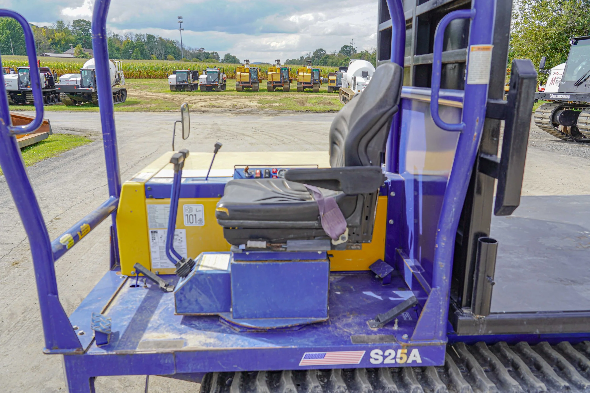 Canycom | Crawler Carrier Sales & Rentals | Multi Machine