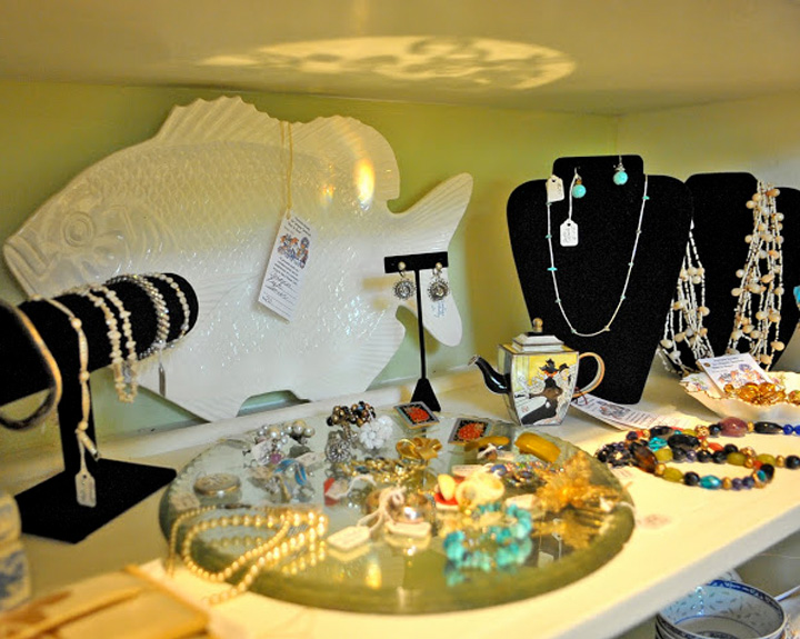 Thrift Shop — Humane Society for Greater Savannah