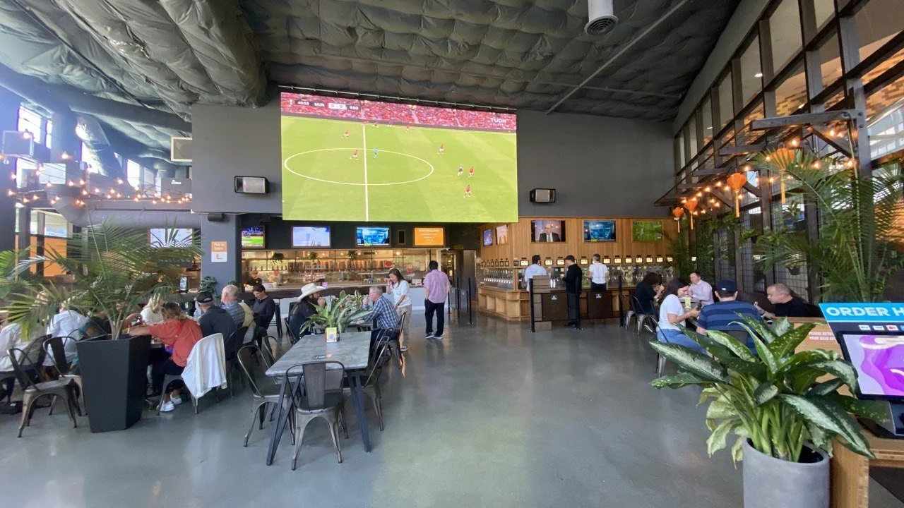 HOME — Vinason Pho Kitchen