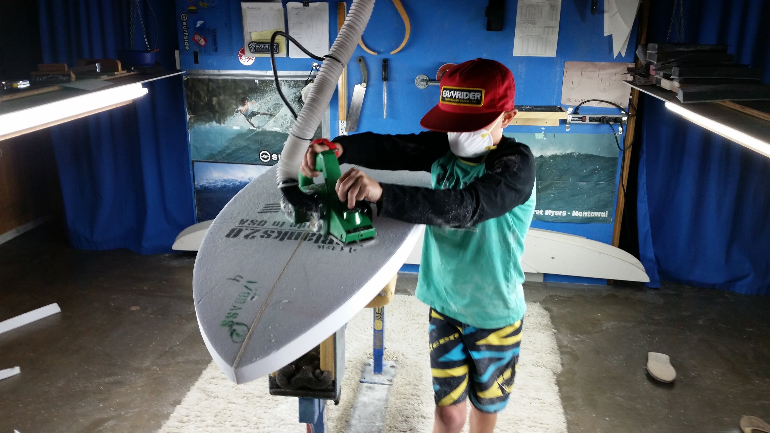 Surfboard Shaping Lessons / Harbor Isle Surfboards