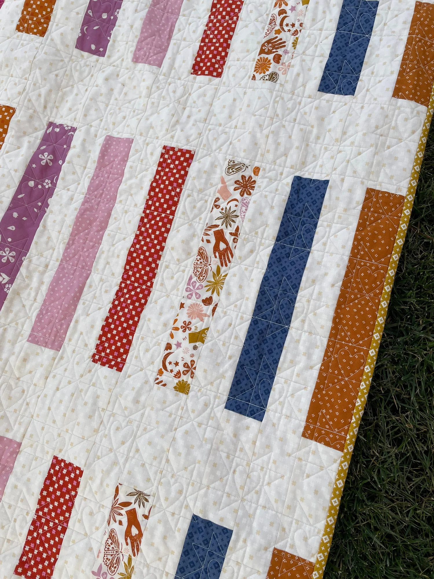 Radiant Beams - Cover Quilt - Ruby Star Society Moonglow — Allison Ramsing