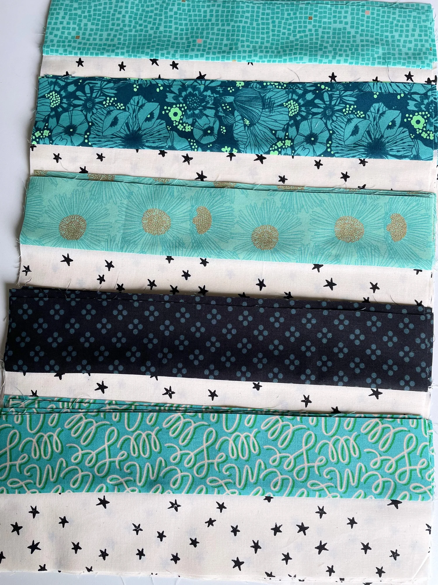 Joyful Stripes 2.0 - Ruby Star Society Winter Fat Quarter/Starry ...