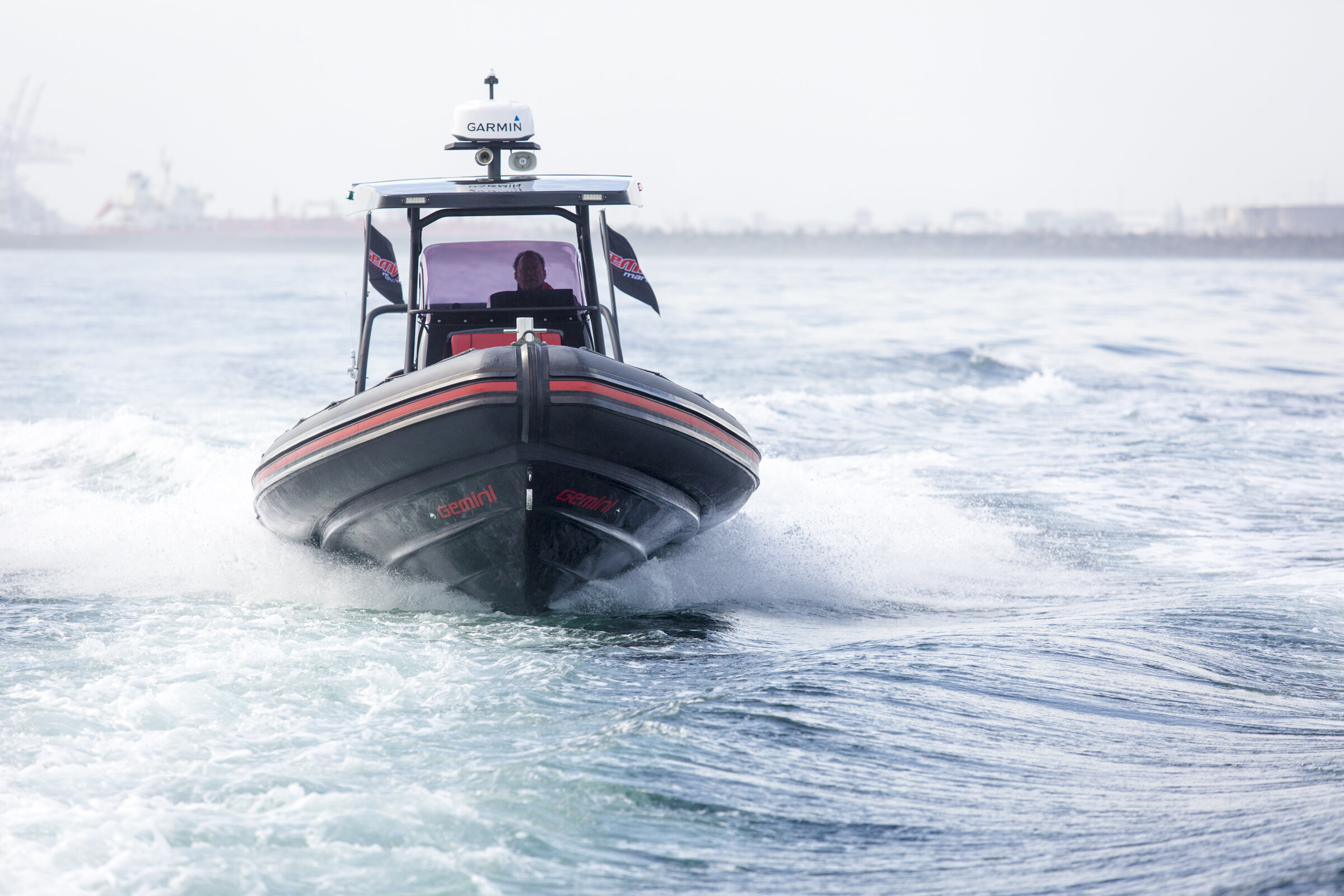 Fiberglass Vs Aluminium — Gemini Marine