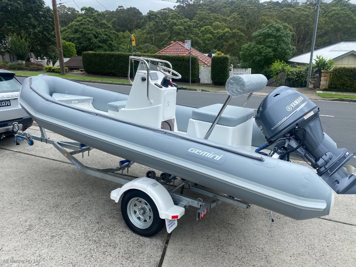 Waverider 505 — Gemini Marine