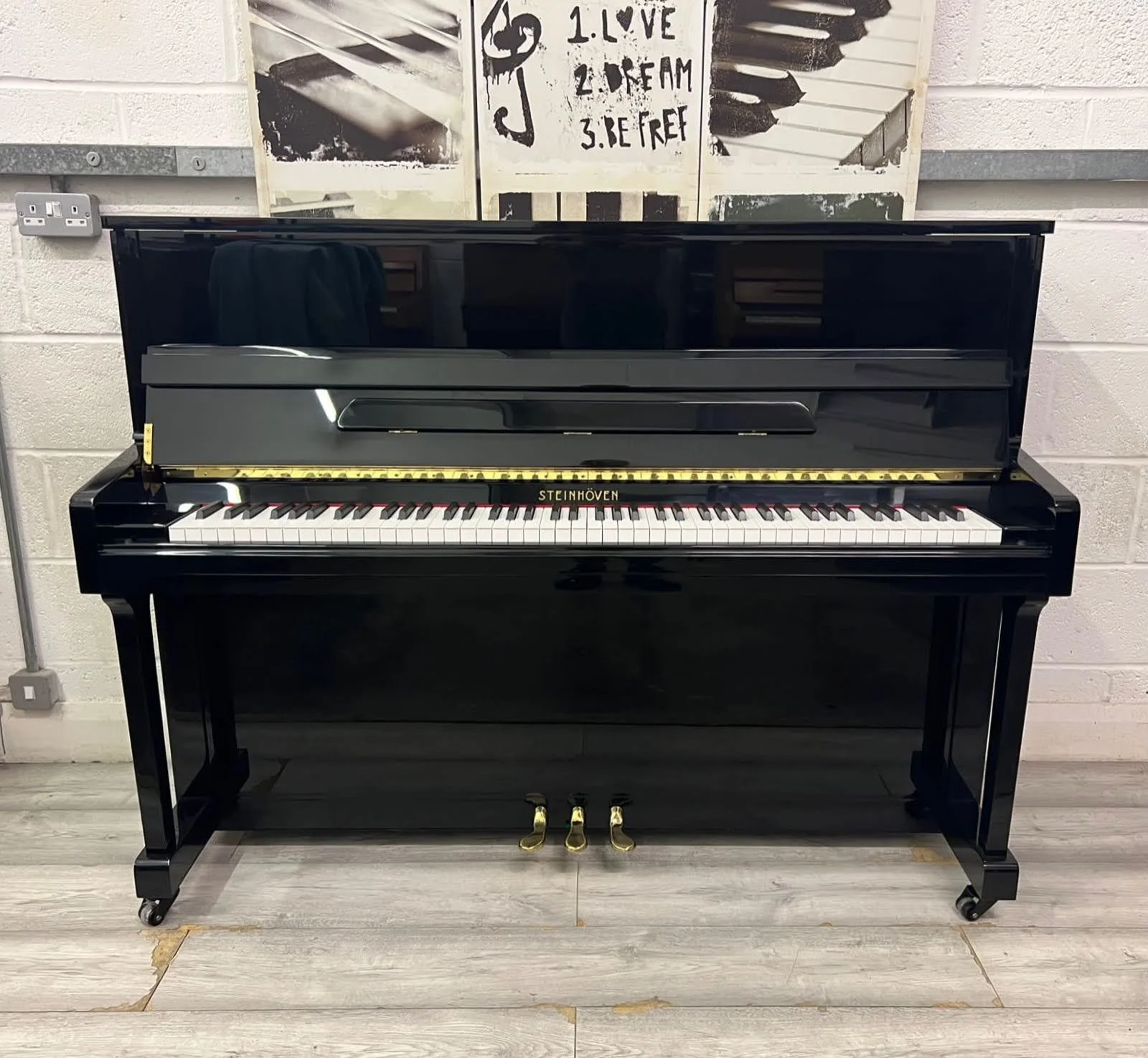 BRAND NEW - STEINHOVEN SU-113 POLISHED EBONY SMALL UPRIGHT PIANO WITH ...