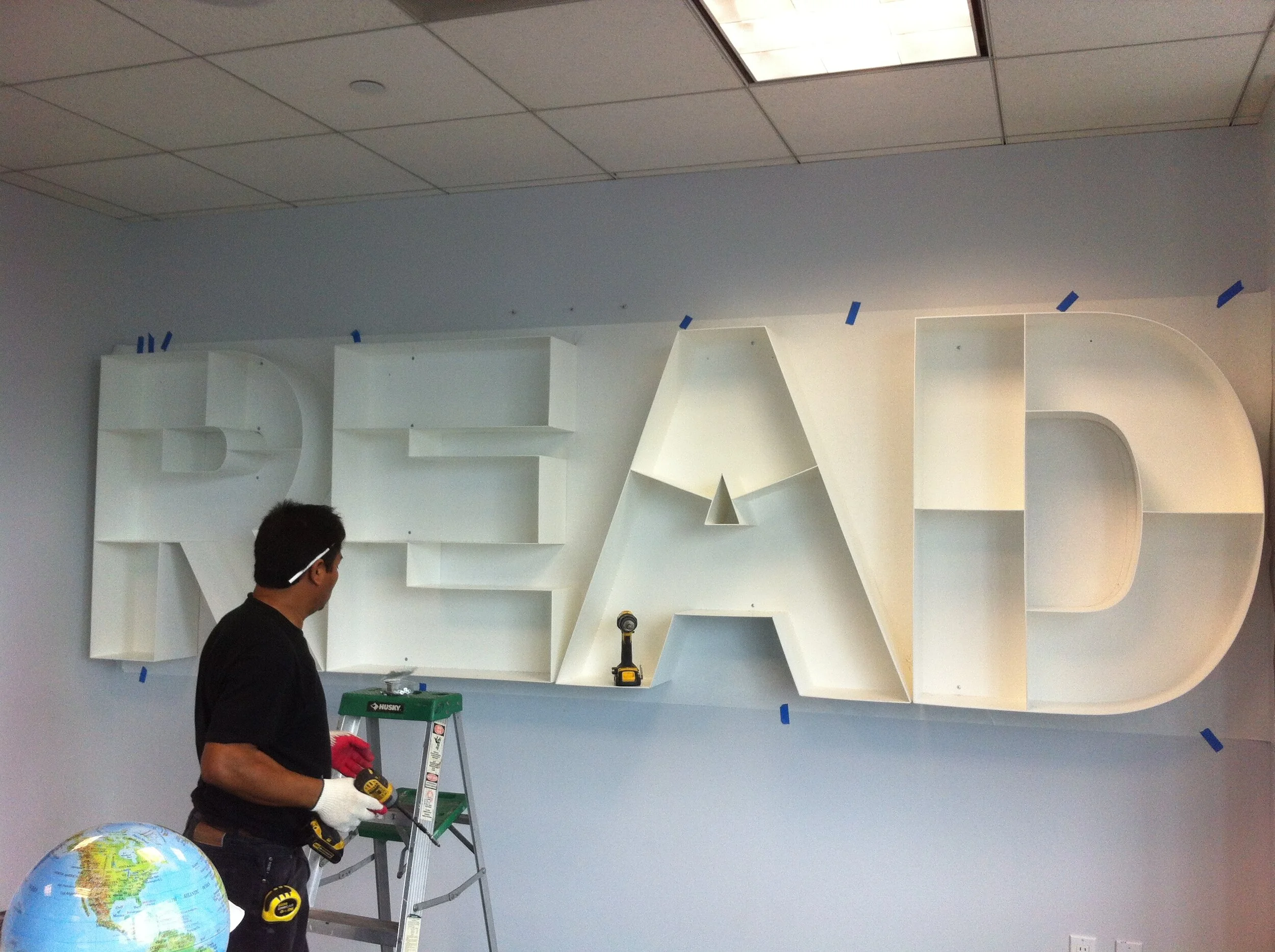 Read-book — signtopia