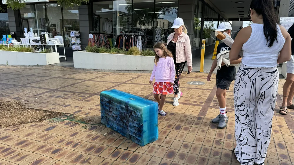 & Gallery Australia -Gav Barbey