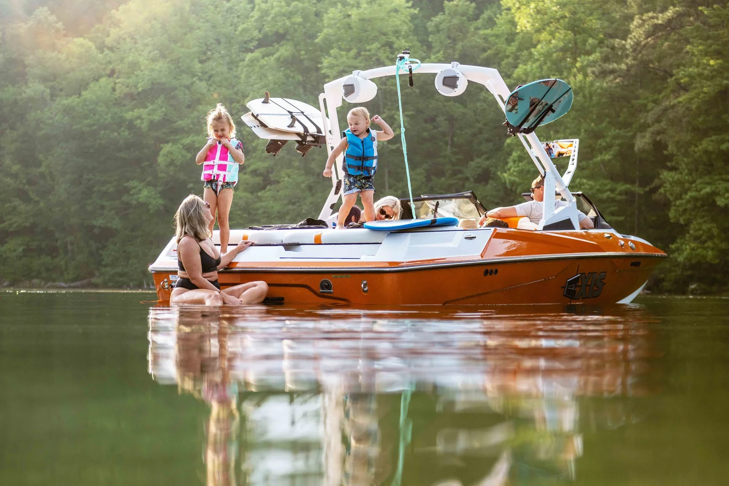 Axis Wake | Wakesurfing Boats | Wakeboard Boats