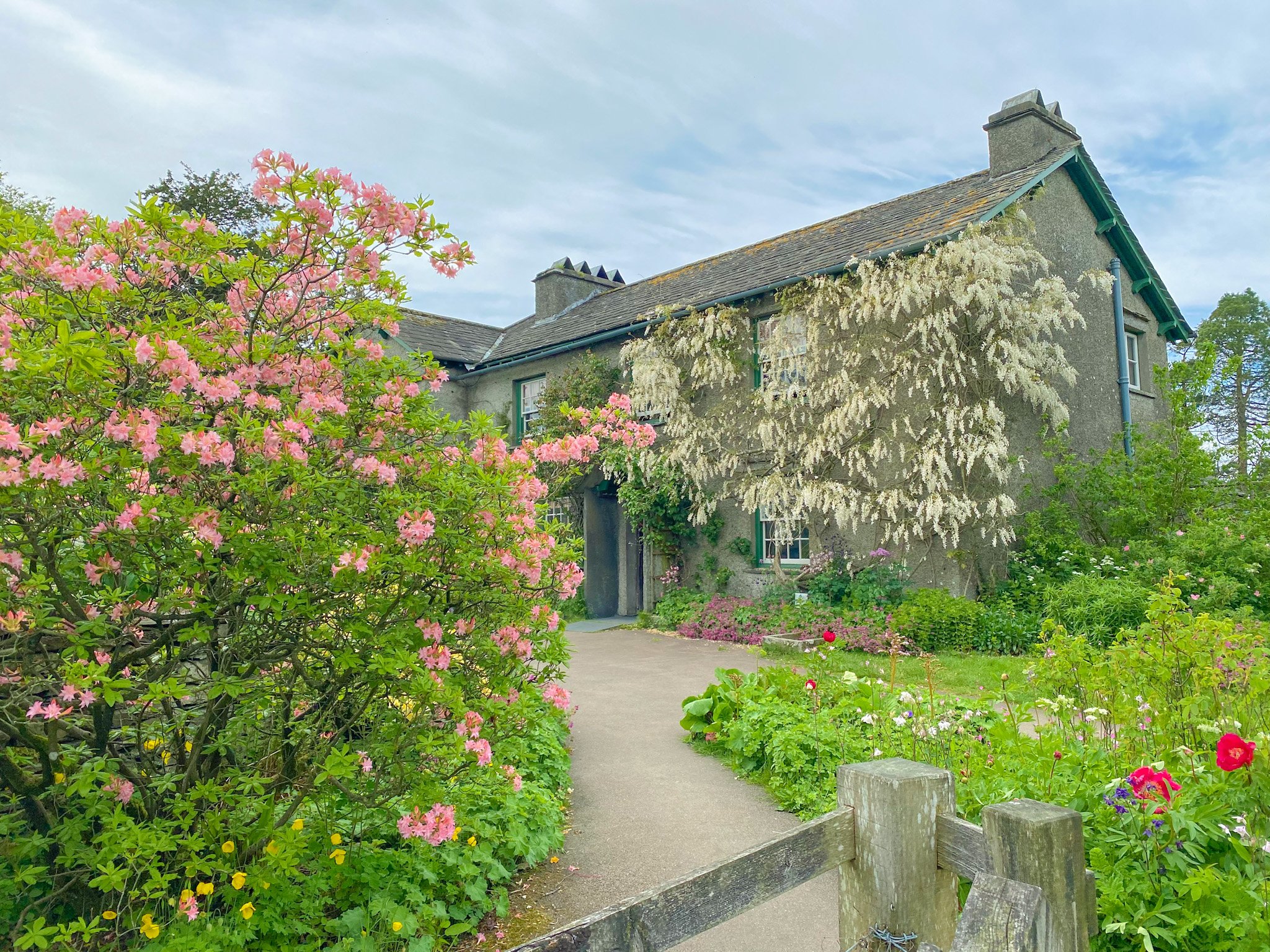 Visiting Beatrix Potter's Hill Top Farm in the Lake District — Miranda ...