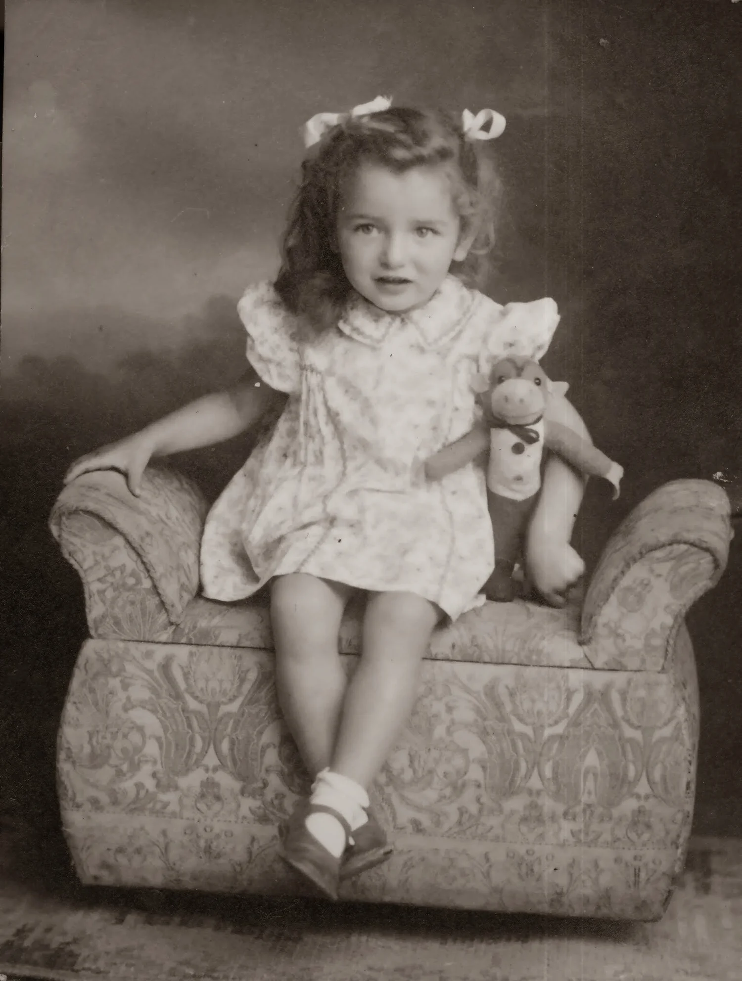 Elizabeth Lis — Fragments that Remain