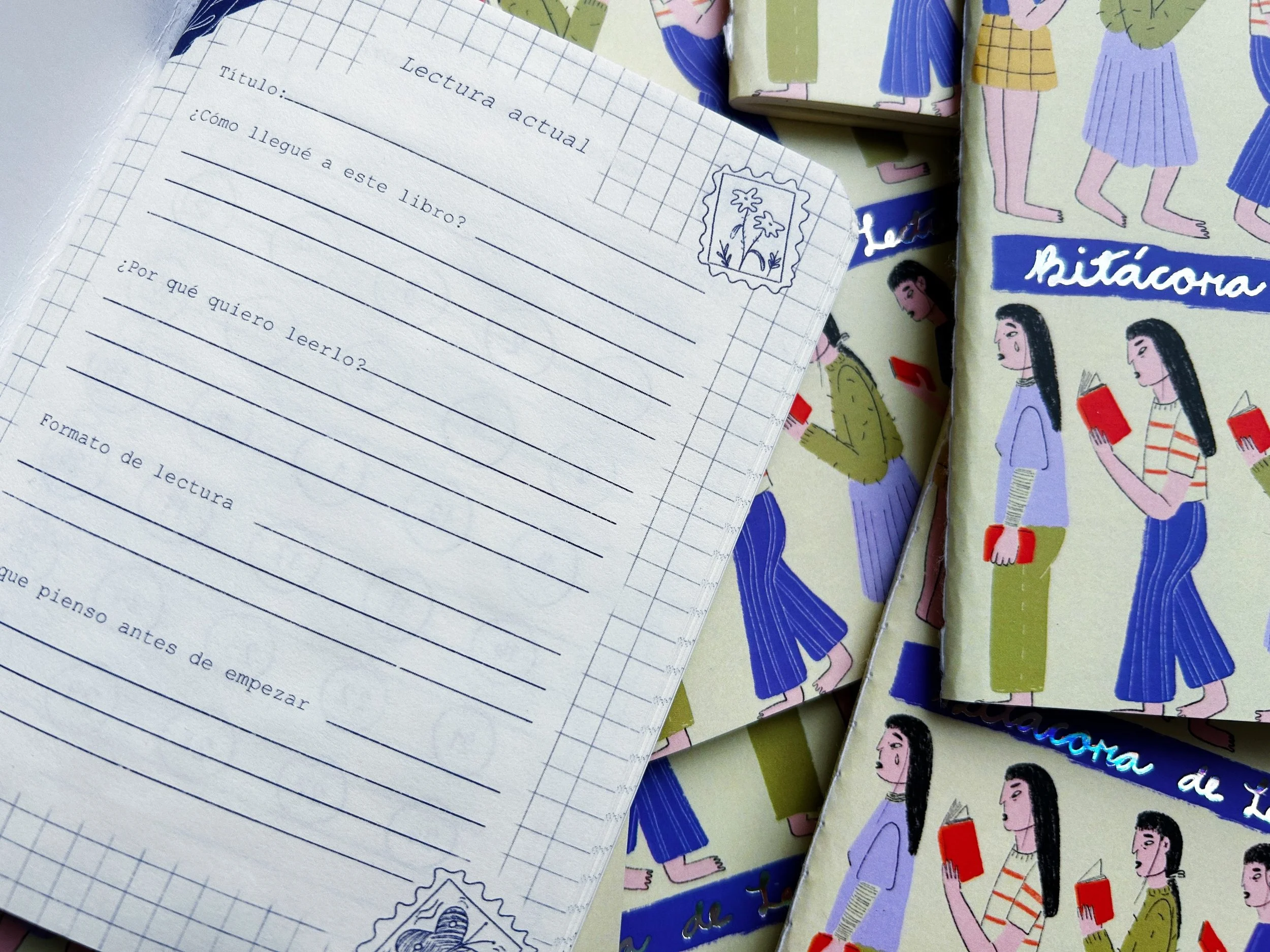 Bitácora de lectura [Tamaño bolsillo] — Paola Carola