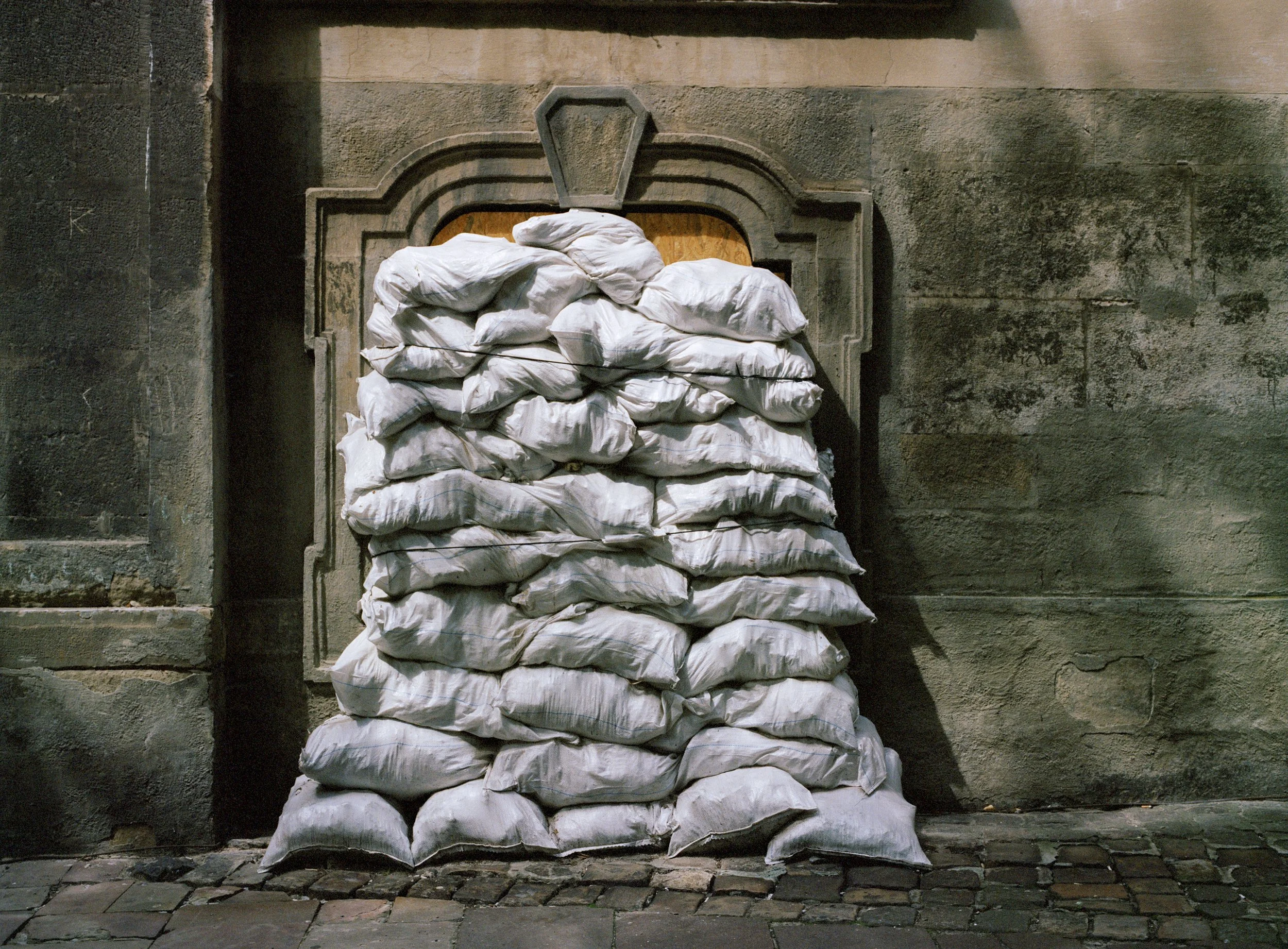 Iron Curtain — ZERO.NINE