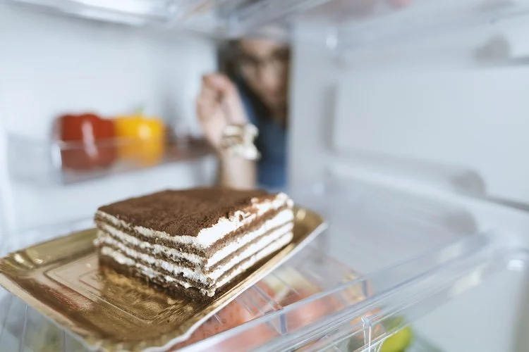 The Link Between Food Addiction and Body Image — Ambre Associates