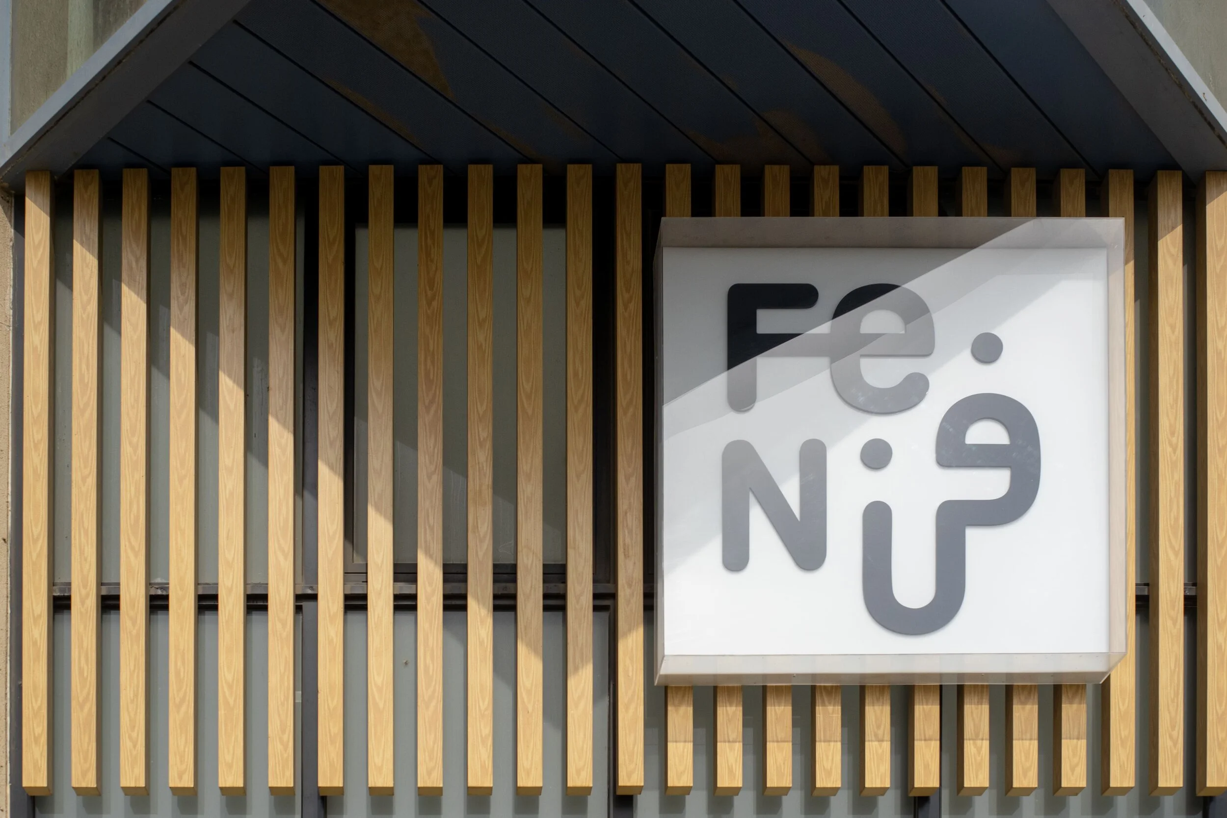 Fen Cafe & Restaurant at Corniche Street — SOSA