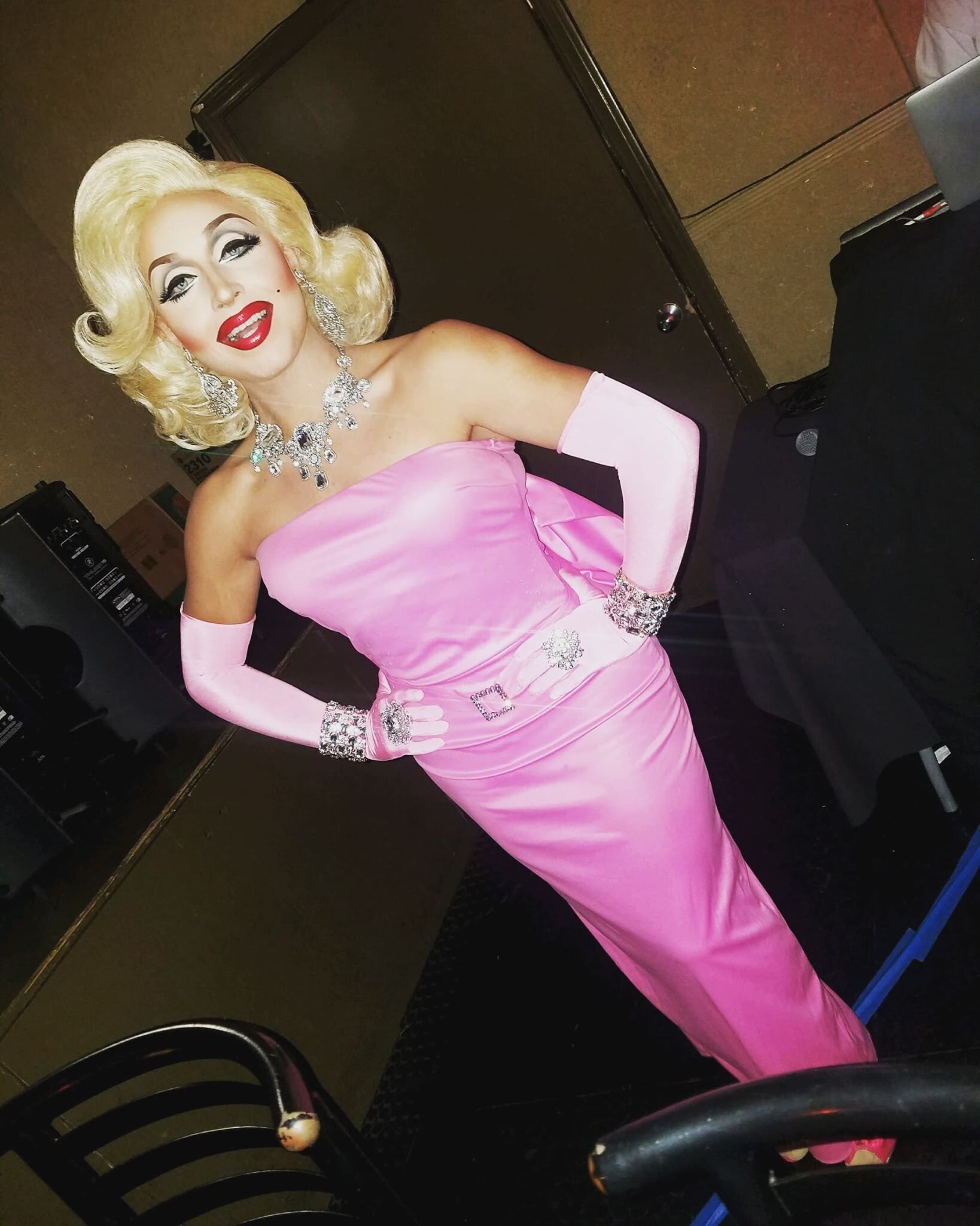 Book Los Angeles Drag Queens For Parties And Special Events Exquisitely Costumed Performers
