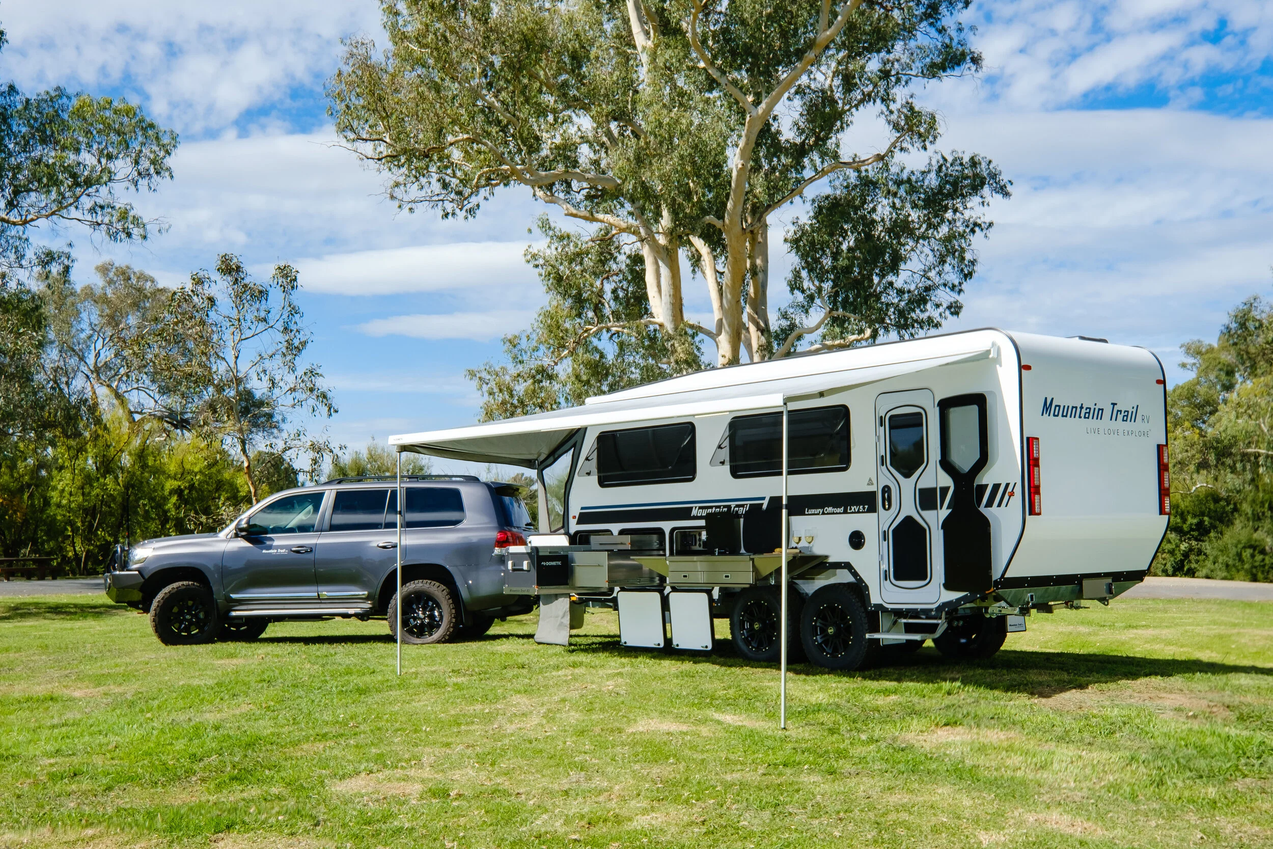 LXV 5.7 (18ft) Hybrid Off-Road Caravan — Mountain Trail RV - Off-Road ...