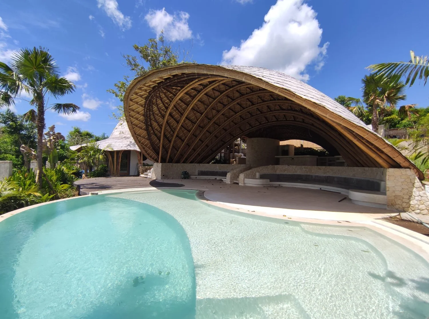 Bandido Bali 2 - combining bamboo and ferro cement — Better Bamboo ...