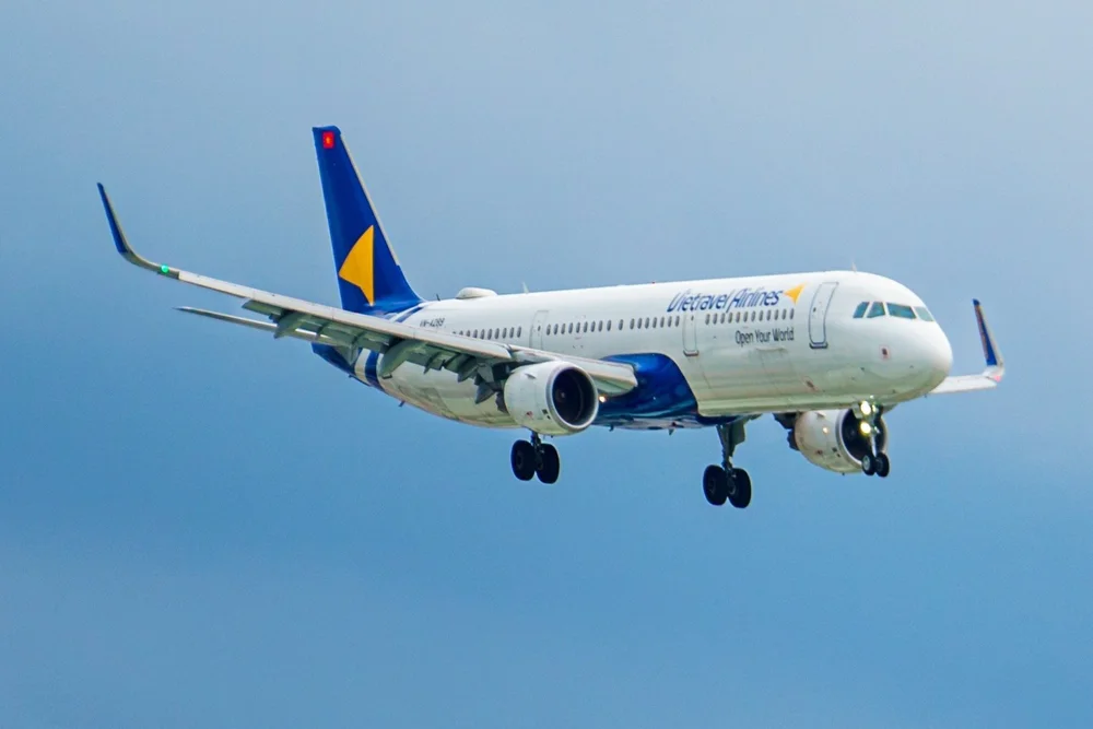 Vietravel Airlines Signs Five-Year Renewal of Radixx Passenger Service ...