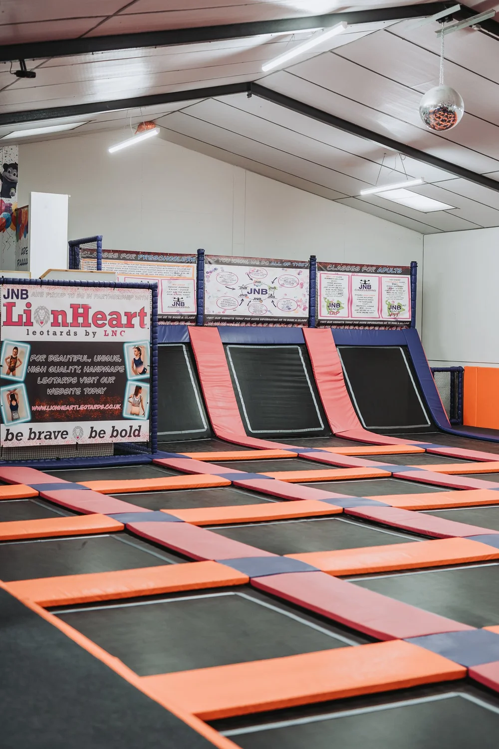 bouncebox trampoline park — JNB
