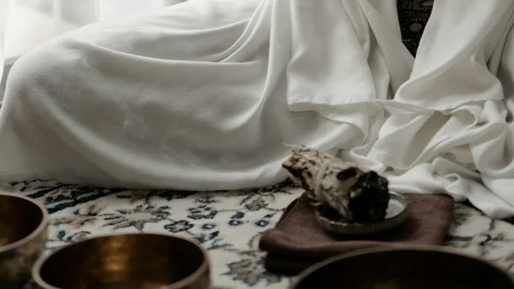 How to Perform a Ceremonial Cacao Ritual: A Step-by-Step Guide ...