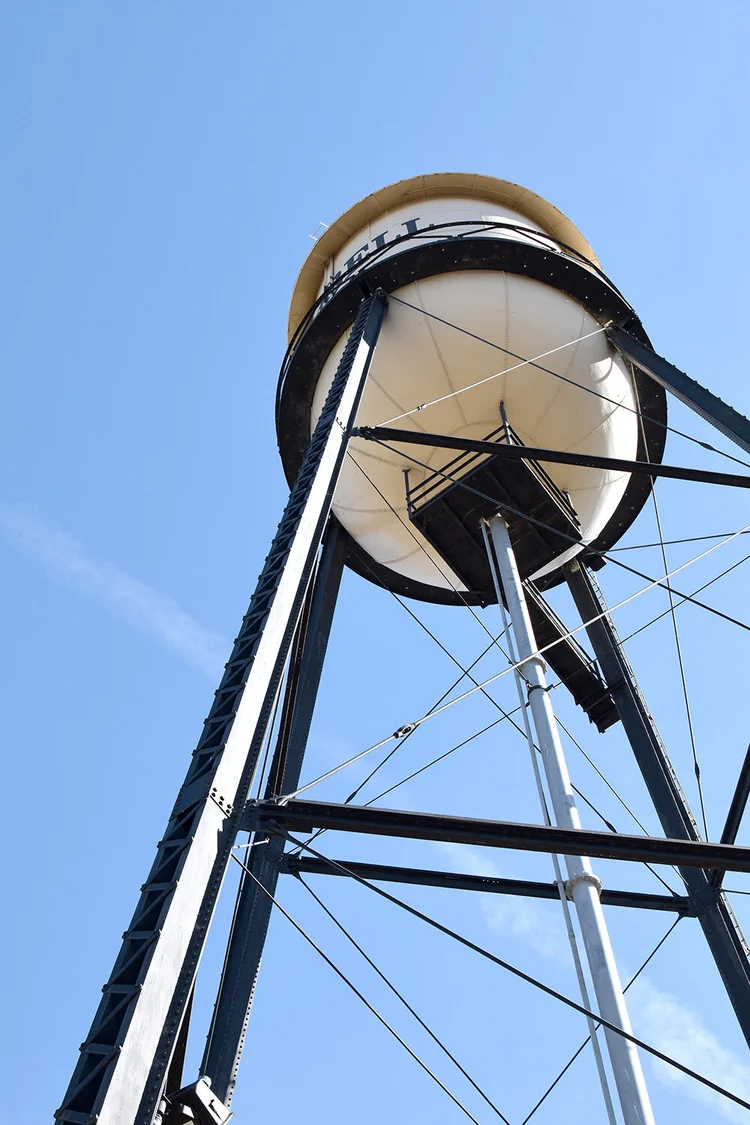 Local History: The Campbell Water Tower — CROSSING LIGHT STUDIO