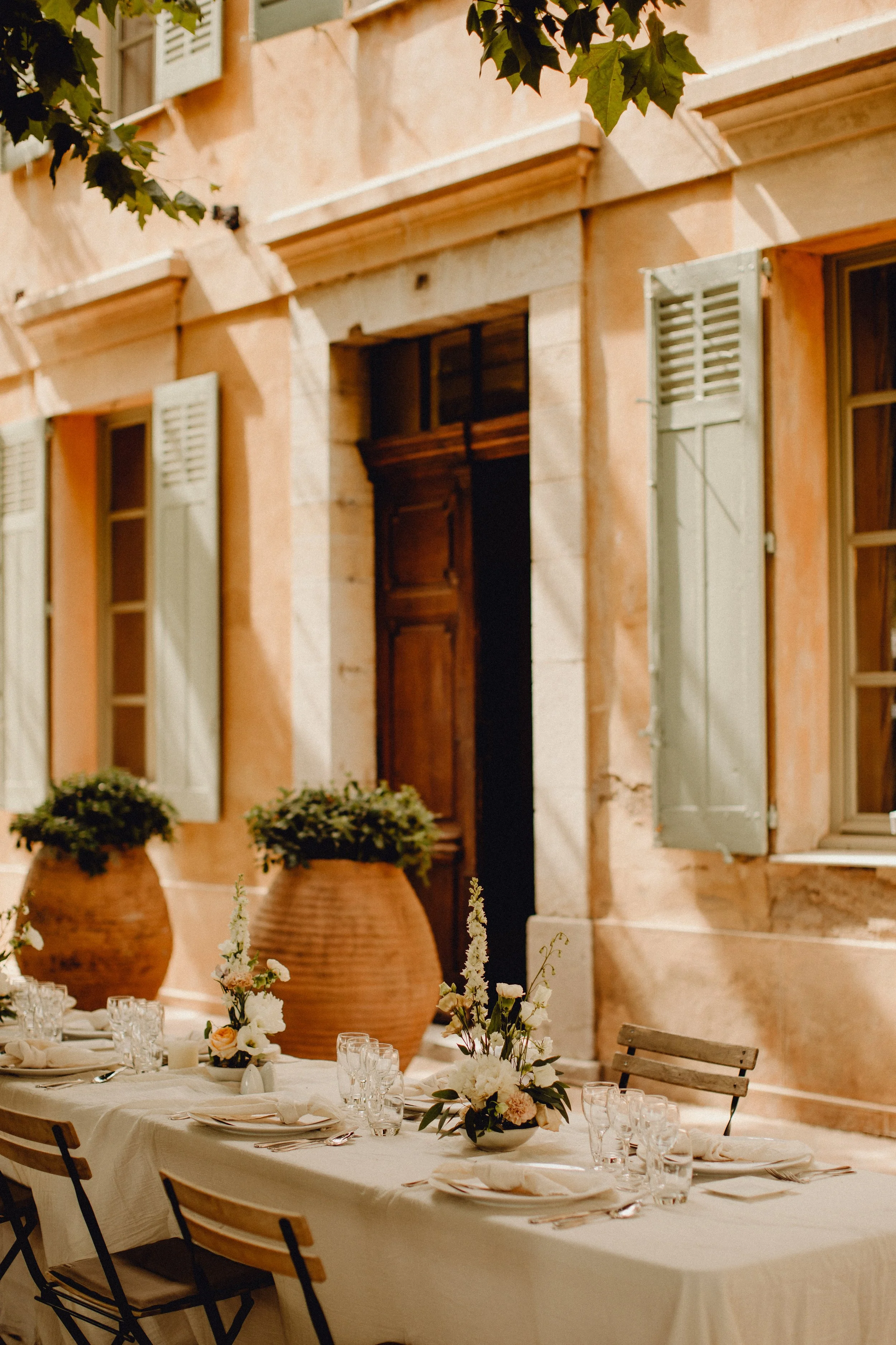 How to Host an Italian Dinner Party