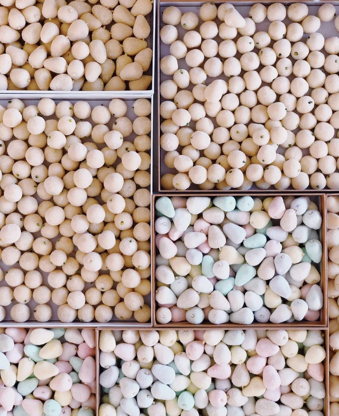 Pastel Almond Truffle (Toot) — Maison De La Fork