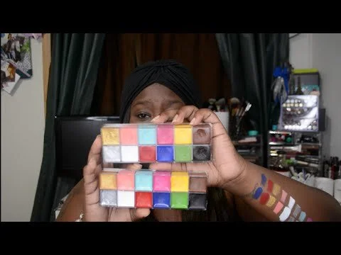 Beginners Drag Makeup Kit | Saubhaya Makeup